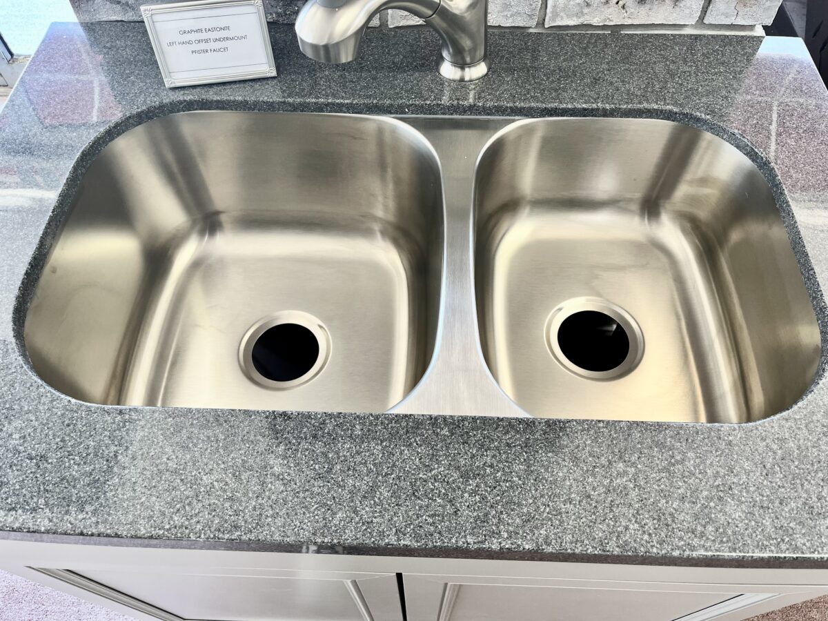 Eastonite Cultured Granite - Easton Industries | Bath Transformers ...